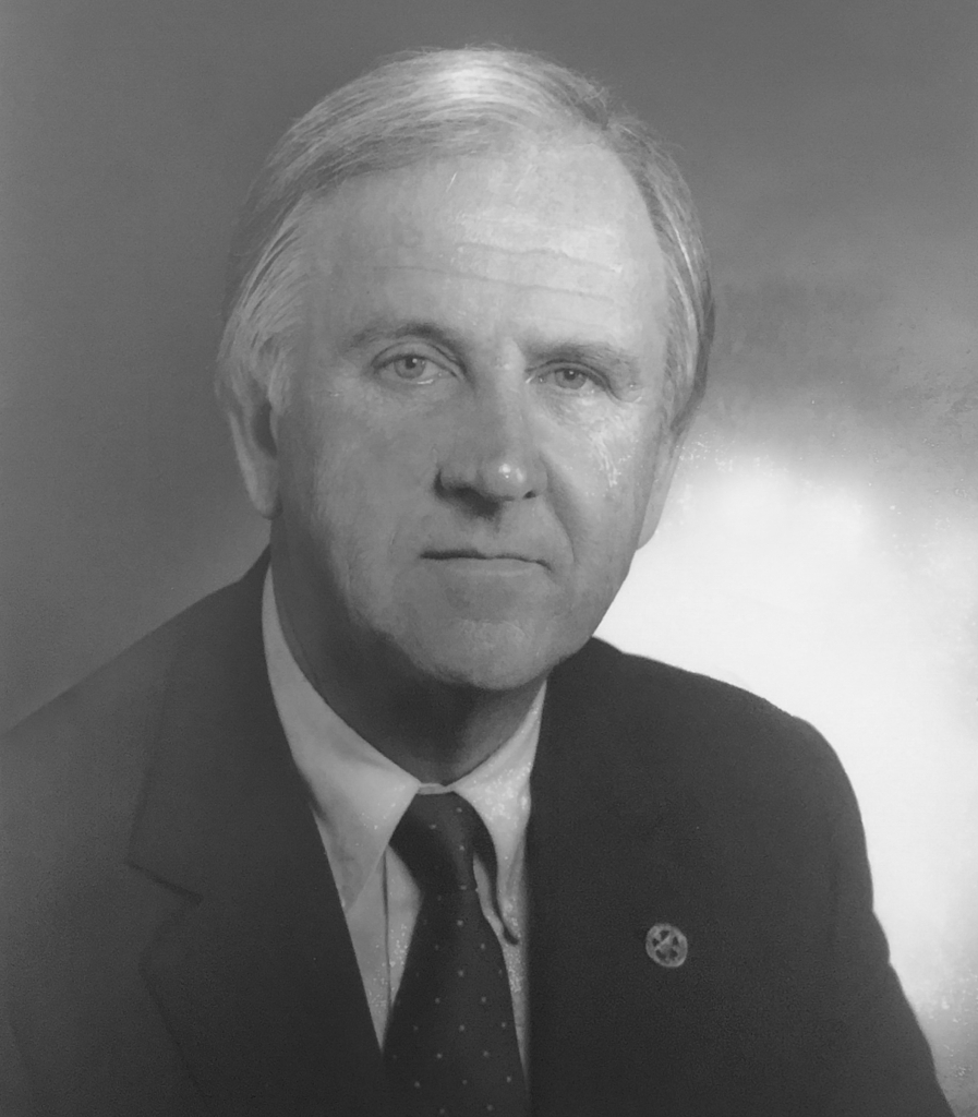 Vernie G. Lindstrom, Jr (1985) - AGC of America - Centennial