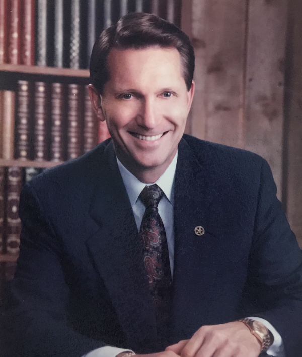 Byron L. Farrell (1993) - AGC of America - Centennial